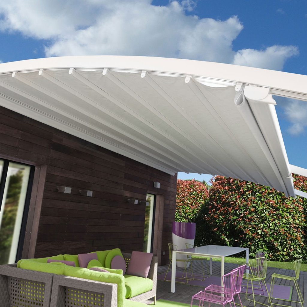 Vendita e installazione Pergola Pergotenda Flux - Tende & Pergole by ...